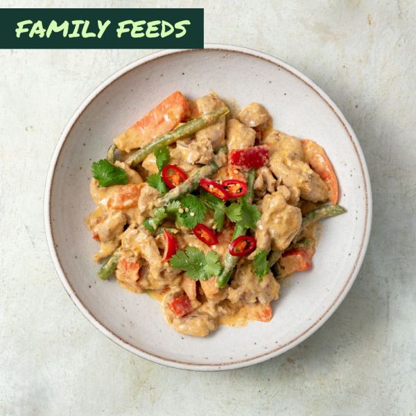 Family Feed Panang Chicken Curry 600g | The St. Food Co.